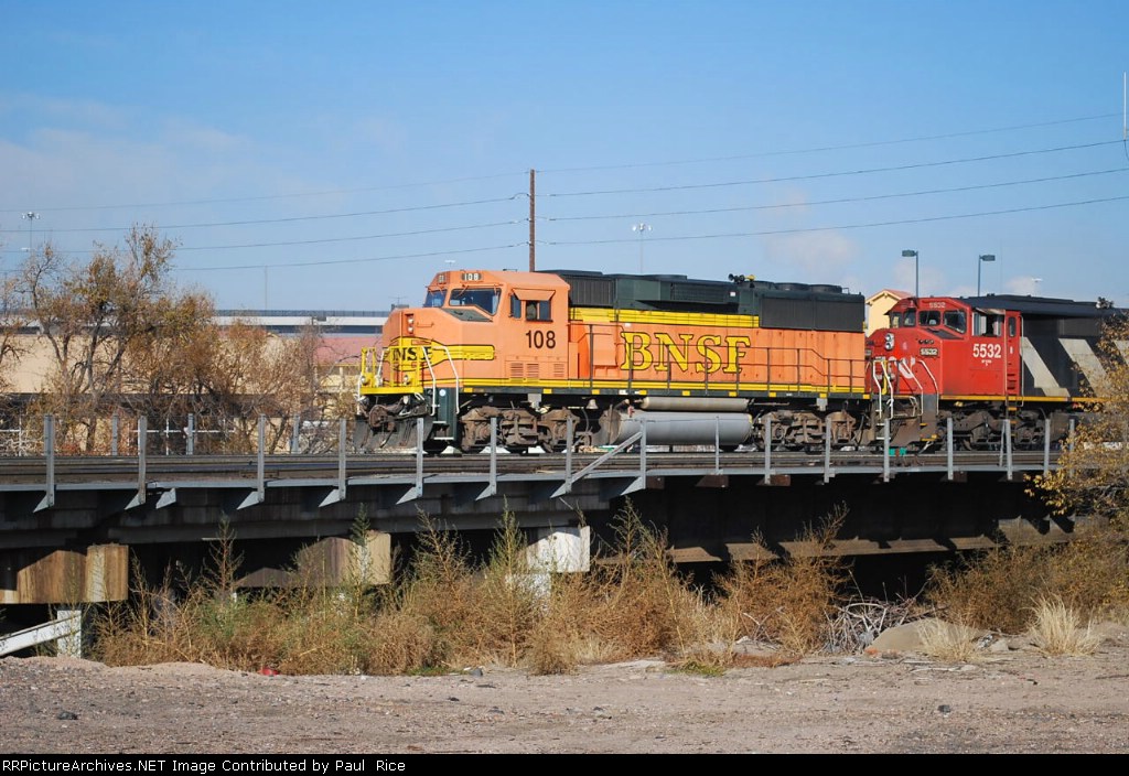 BNSF 108